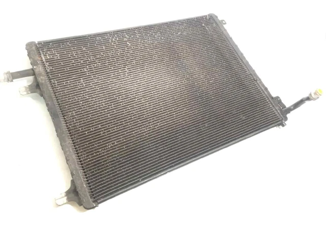 GJ328K230AB RADIATORE D Acqua / Lr075357 / Gj3219E839Bb / 7465605 Per ...