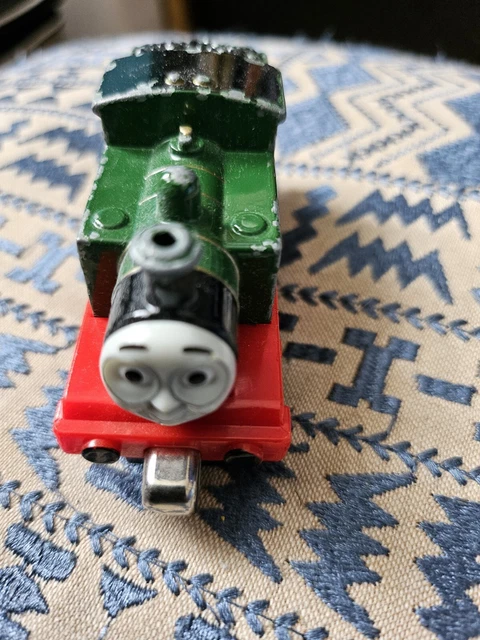 THOMAS THE TANK Engine Take N Play Over 100 Different TRAIN WHIFF £8.95 ...