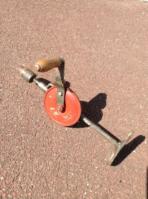 OUTIL ANCIEN CHIGNOLE manuelle Peugeot Frères déco atelier loft french ...