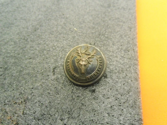 VICTORIAN OFFICERS BUTTON: 3rd Volunteer Battalion Seaforth Highlanders, 25.3 mm £30.00 ...
