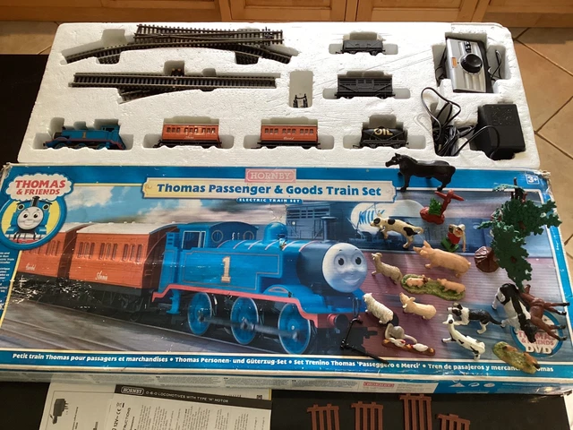 HORNBY THOMAS PASSENGER &Goods Train Set -Boxed-R9271 -UNTESTED+ANIMALS ...
