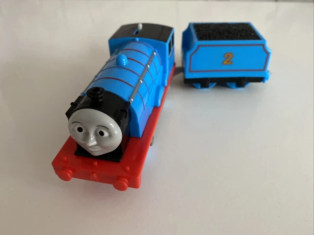 TRACKMASTER REVOLUTION THOMAS The Tank Engine Battery Train Edward and ...