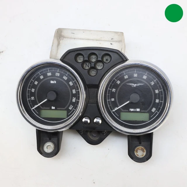 MOTO GUZZI V7 Classic Tableau de bord compteurTableau de bord compteur ...
