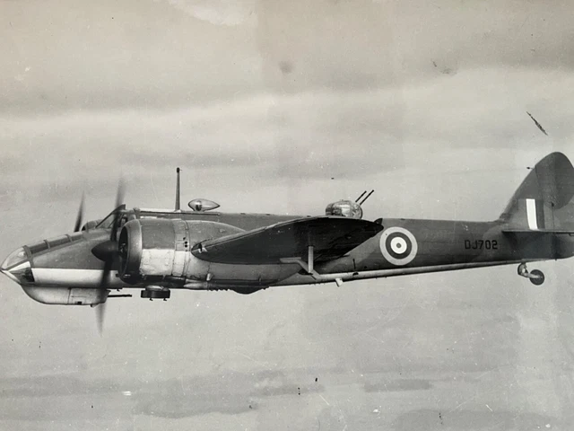 ORIGINAL WW2 RAF Bristol Blenheim prototype aircraft photograph £9.99 ...