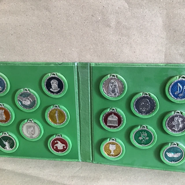 SHREK’S QUESTS 2008 AMULET/ Medallion/ Coins Collection Complete £34.99 ...