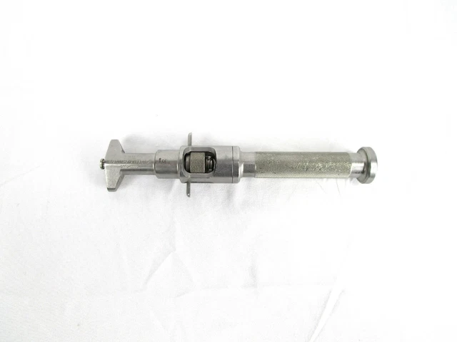 STRYKER HOWMEDICA OSTEONICS Tibial Impactor Extractor Knee Orthopedic ...