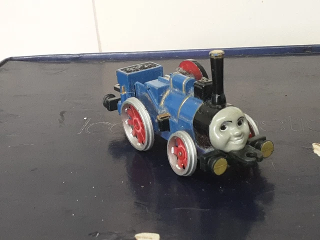 ERTL FERGUS THOMAS The Tank engine and Friends Vechile Rare £9.99 ...