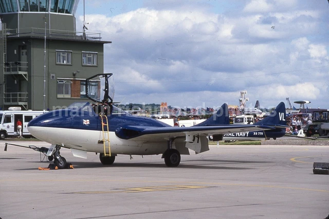 ROYAL NAVY DE Havilland Sea Venom 1996 Jessop 35mm Slide, HE881 £2.00 ...