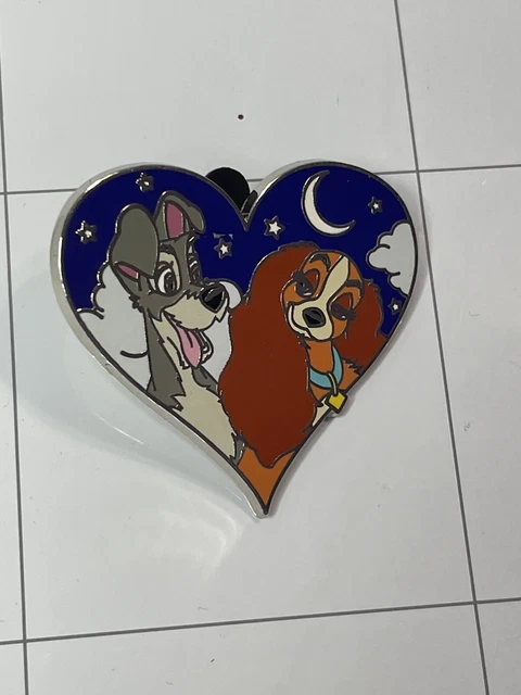 DISNEY LADY AND The Tramp Starry Night Heart Shaped Pin Disney Parks £9 ...