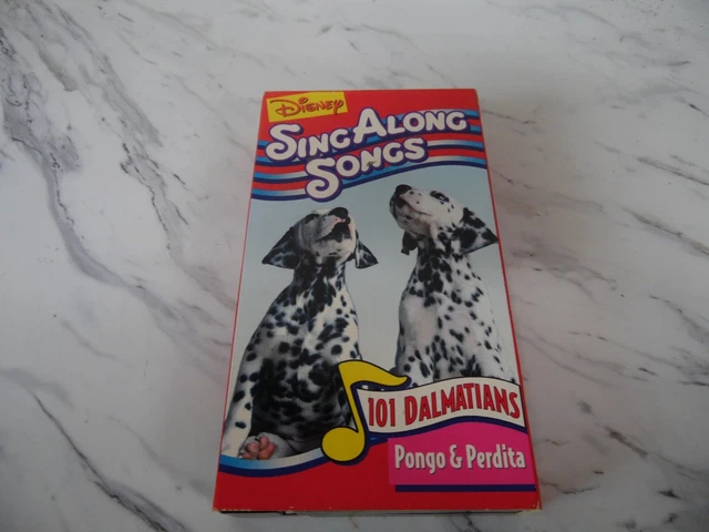 KIDSONGS: LET'S PLAY BALL! (vhs) Kidsongs Kids, Mike the Dog. Good Cond ...