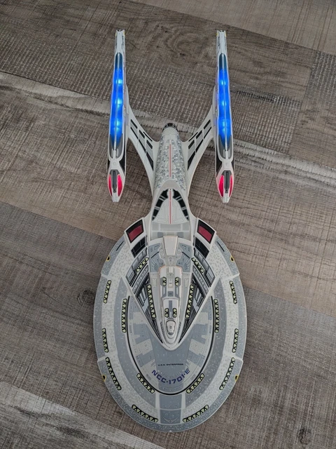 STAR TREK USS Enterprise NCC-1701-E Nemesis Starship Legends Art Asylum ...