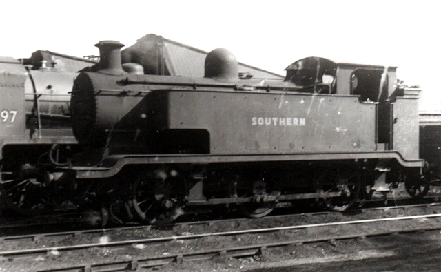 SOUTHERN CLASS E2 0-6-0T No 2106 at UNKNOWN LOCATION NICE R/PHOTO £1.99 ...