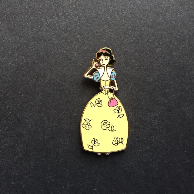 Disney Catalog Boxed Princesses Pin Snow White Le 7500 Disney Pin 2788