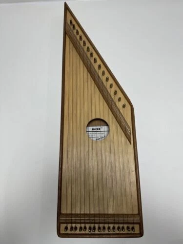 DMS BERLIN KANTULA Kalevala Handmade 1980s Plucking Instrument £302.95 ...