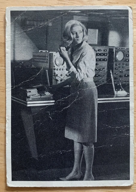 1965 GLIDROSE JAMES Bond 007 Secret Agent Double Bait #28 $4.74 - PicClick CA