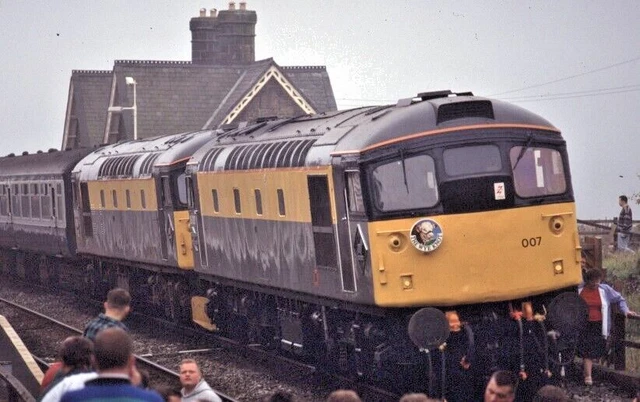 35MM SLIDE BR British Railways Diesel Loco Class 26 26007+26043 Dent ...