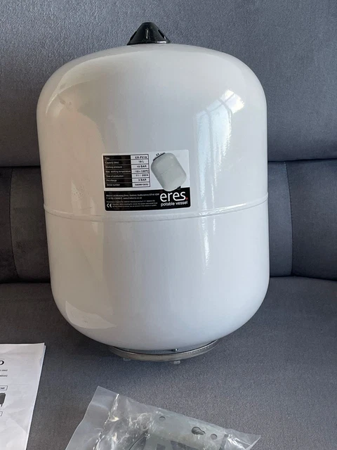 ALTECNIC - ERES 19 Litre Potable Expansion Vessel & Bracket ER-PV19 ...