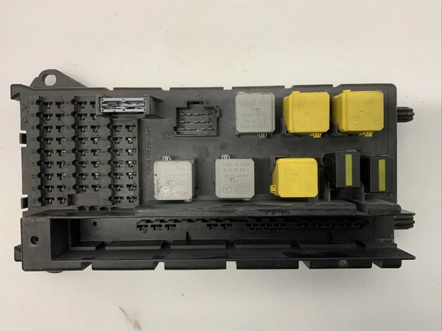 MERCEDES SPRINTER W906 Fuse Box, Body Control Module A9065454301 £35.00 ...
