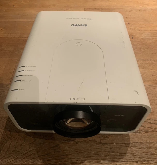 SANYO PRO XTRAX PLC-XP100L Multiverse Projector £250.00 - PicClick UK