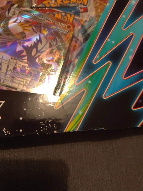 POKÉMON TCG URSHIFU Rapid Strike Vmax Premium Collection Box Trading ...