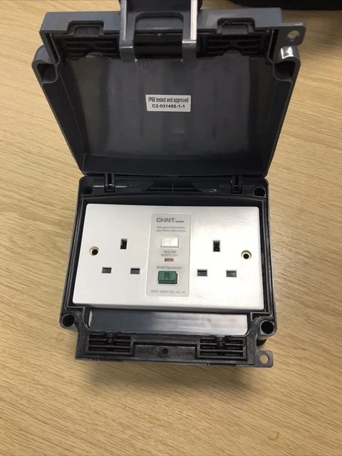 DOUBLE SOCKET, OUTDOOR, Weatherproof switched, with RCD breaker EUR 14 ...