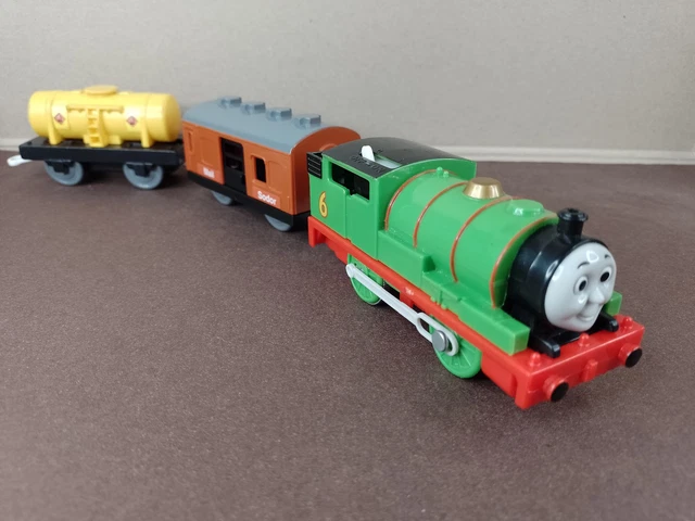 PERCY WITH FUEL And Mail Trucks - Tomy Trackmaster - Tested And Working ...