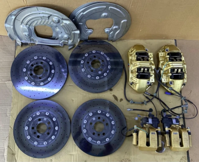 OEM BMW F90 M5 F91 F92 F93 Carbon Ceramic Disc and Gold Brake Calipers ...