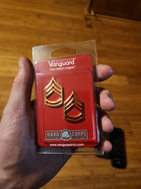 VANGUARD U.S. ARMY CHEVRON: SERGEANT FIRST CLASS - 22K GOLD PLATED Pins ...