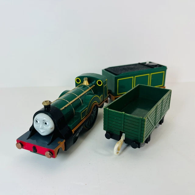 THOMAS & FRIENDS Emily Trackmaster Motorized Train Engine + Green Cargo ...