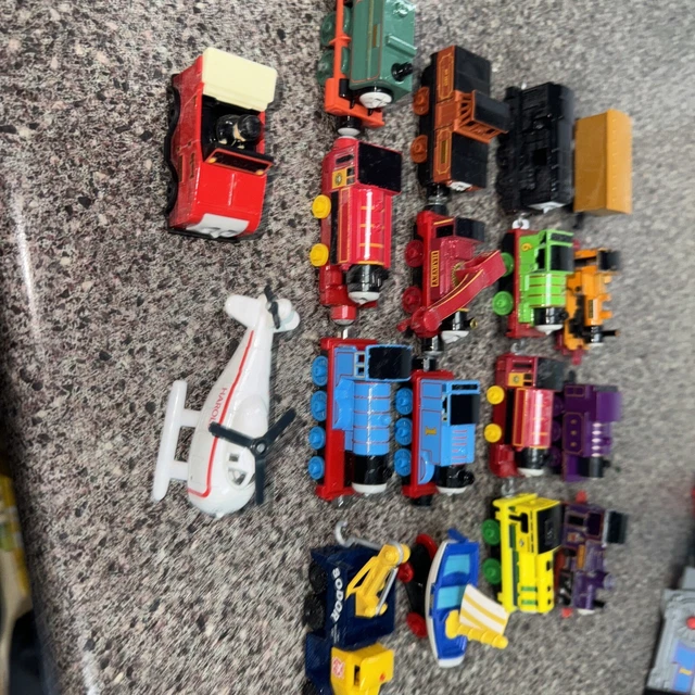 THOMAS THE TANK Engine and friends Die Cast Train Bundle. £29.99 ...