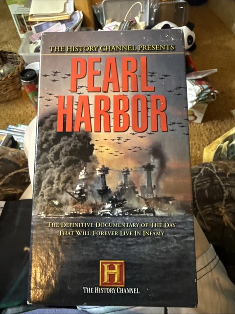 THE HISTORY CHANNEL Presents - Pearl Harbor (VHS, 2001, 3-Tape Set) £13 ...