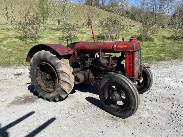 STANDARD FORDSON Tractor Barn Find Original Orange 1938 Easy Project £ ...