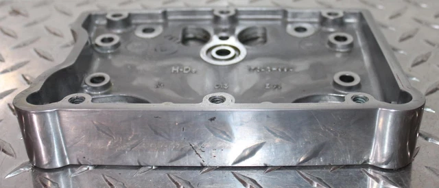 HARLEY-DAVIDSON SOFTAIL POLISHED Engine Rocker Box Lower Housing 17543 ...