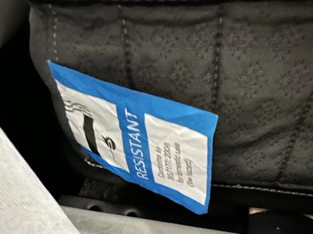 DOUBLE BED WITH New Mattress - Mattress Zinus Memory Foam and 2 New ...