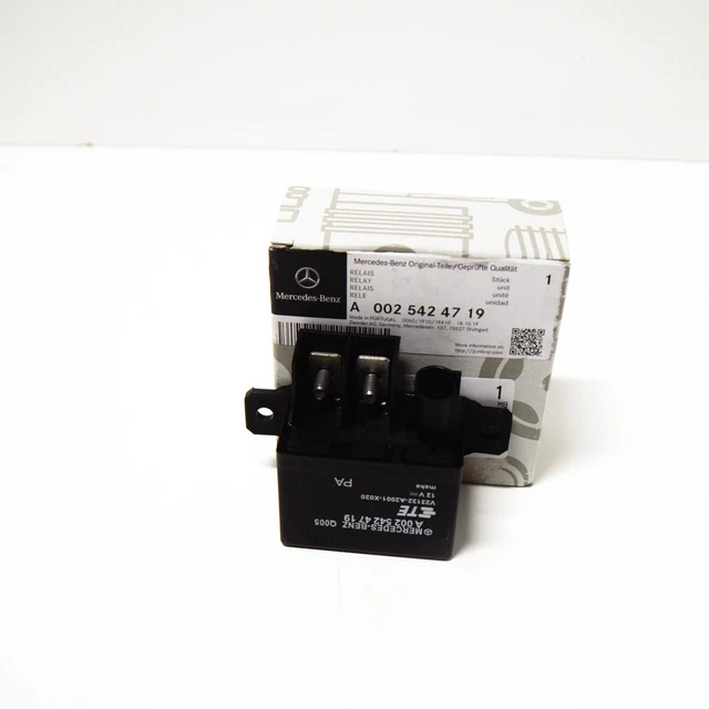 MERCEDES-BENZ E-CLASS W211 Battery Relay A0025424719 New Genuine £126. ...