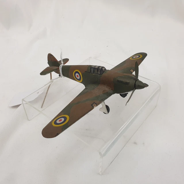 WOODEN SKYBIRDS MODEL of a WW2 Era British Hawker Hurricane Airplane £ ...