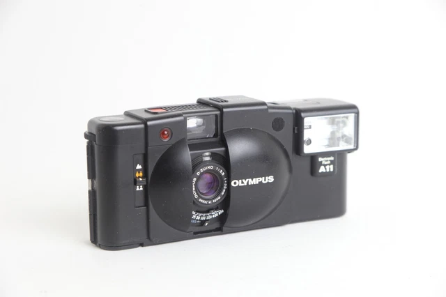 OLYMPUS XA 2 35mm Compact Film Camera 35mm F3.5 Lens + A11 Flash Unit ...
