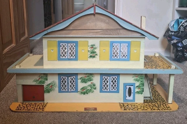 VINTAGE GEE BEE Wooden Dolls House 68 x 42 x 30 cm, 1960s £89.03 ...