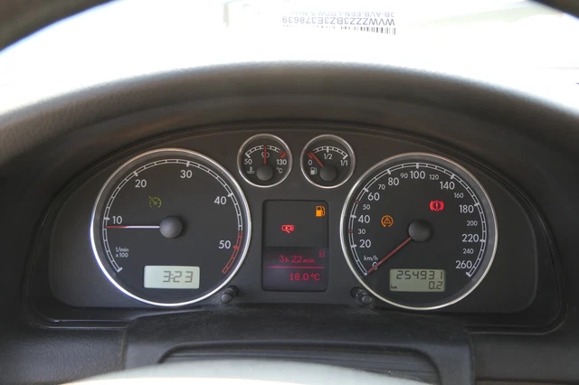VW PASSAT 3BG Tacho Tacómetro Panel Instrumentos 254.000km 3B0920829A ...