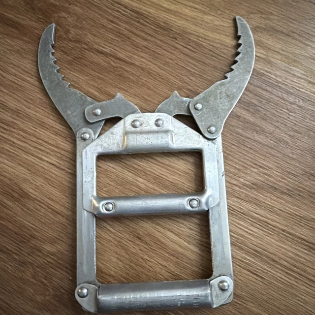 VINTAGE NURLUND ALUMINUM “Fish Gripper” Hand Gaff Made in USA Fishing ...