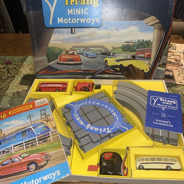 TRIANG MINIC MOTORWAYS Bus And Coach Set M1512 £133.00 - PicClick UK