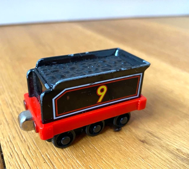 THOMAS THE TANK Engine & Friends - Donald's Black Tender No 9 £10.00 ...
