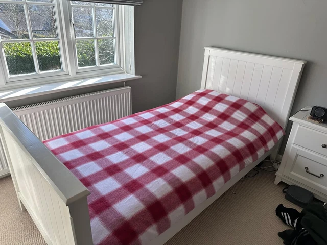 LAURA ASHLEY WHITE Devon Single Bed and Laura Ashley Mattess £234.72 ...