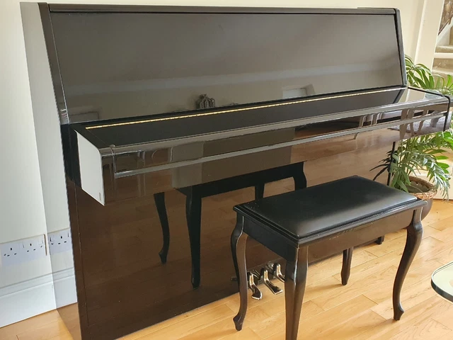 YAMAHA M1J UPRIGHT Piano-Black High Gloss Finish- With Black Stool-Made ...