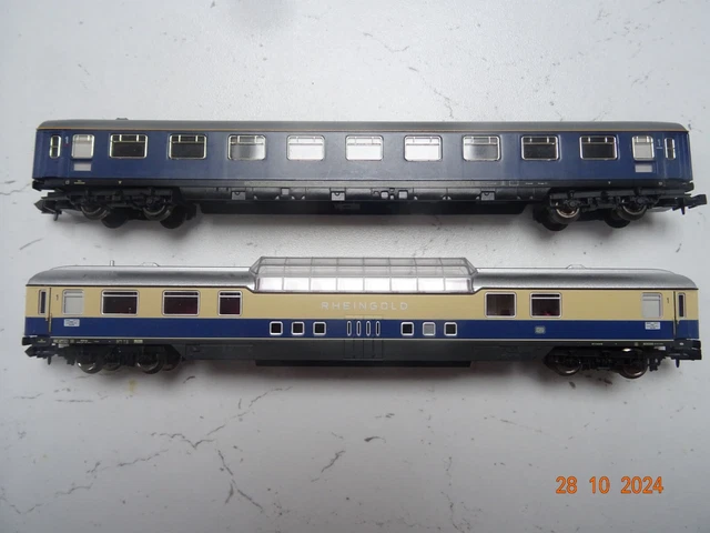 N GAUGE 2 x DB coaches (1 x Rheingold observation deck, 1 x coach) £40. ...