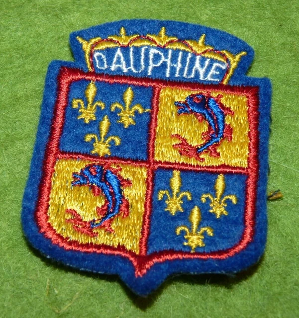 ANCIEN ÉCUSSON À coudre en feutre brodé blason du Dauphiné neuf Vintage patch EUR 5,00 - PicClick FR