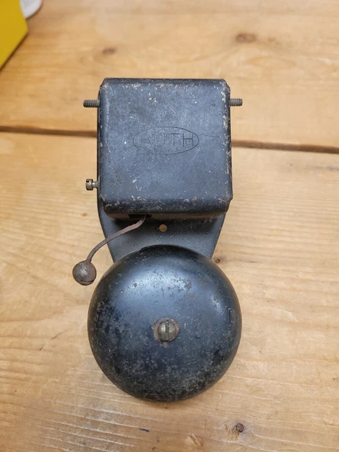 VINTAGE/ANTIQUE ELECTRIC SCHOOL Bell Fire Alarm Boxing Wall Mount By ...