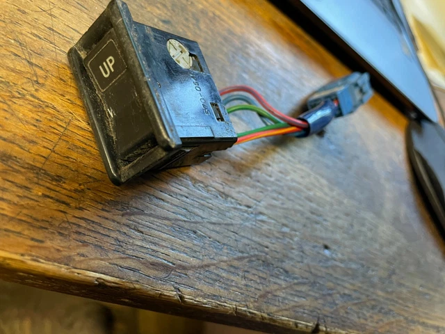 TOYOTA HILUX SURF rear window switch ln130 kzn130 tailgate glass £124. ...