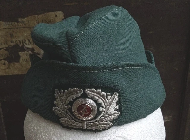 EAST GERMAN DDR NVA Volkspolizei VOPO Police Officer Overseas Cap £10. ...