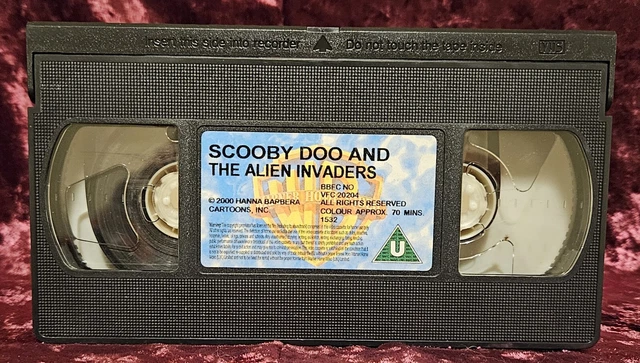SCOOBY DOO AND The Alien Invaders (VHS, 2000) £0.99 - PicClick UK